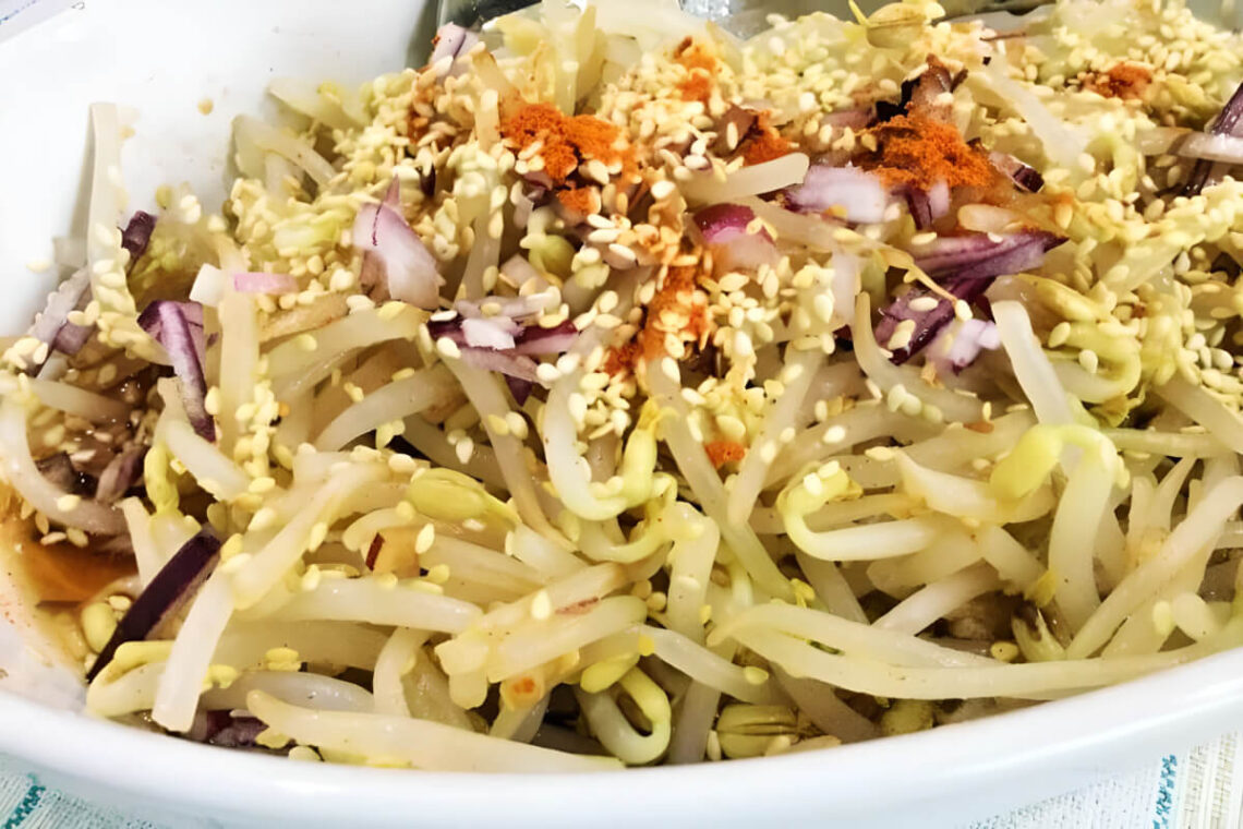 Korean Mung Bean Sprout Salad - Creative Kitchen